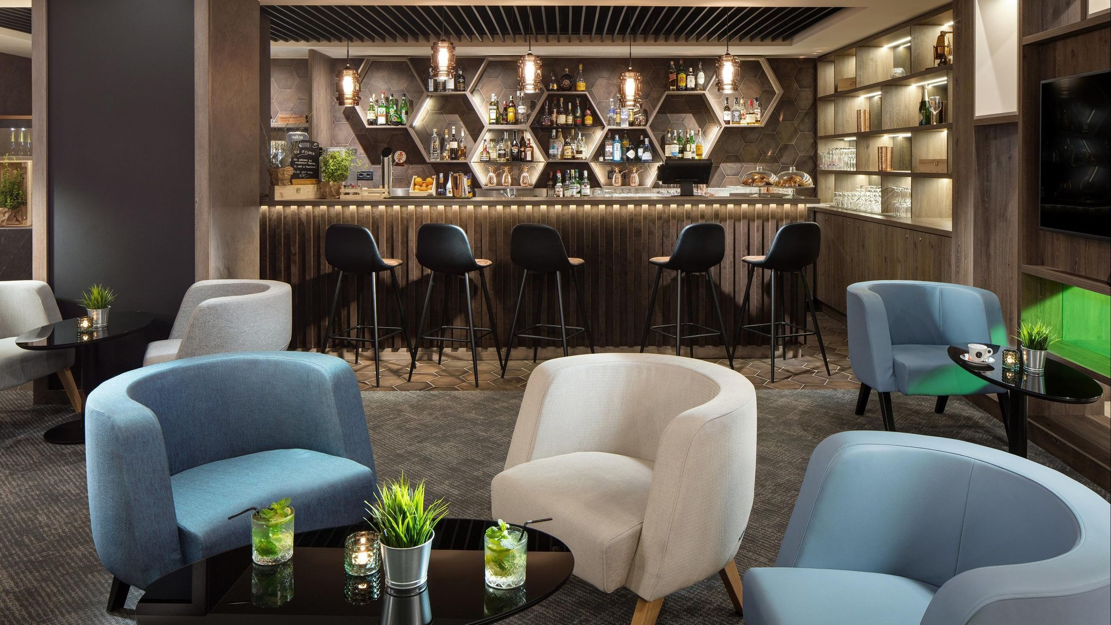 Holiday Inn Rome - Eur Parco Dei Medici da 83 €. Hotel a Roma - KAYAK