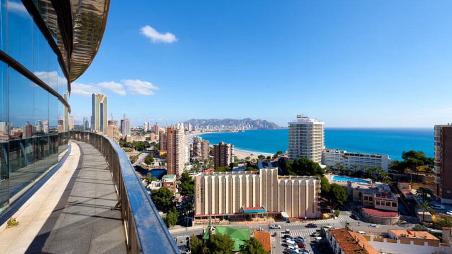 Gran Hotel Bali da 44 €. Hotel a Benidorm - KAYAK